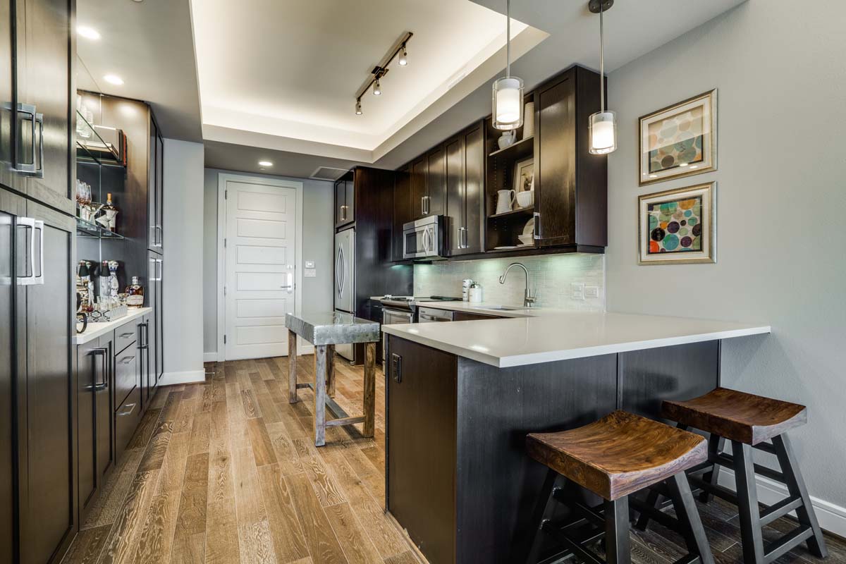 One Dallas Center | High Rise Apartments in Downtown Dallas